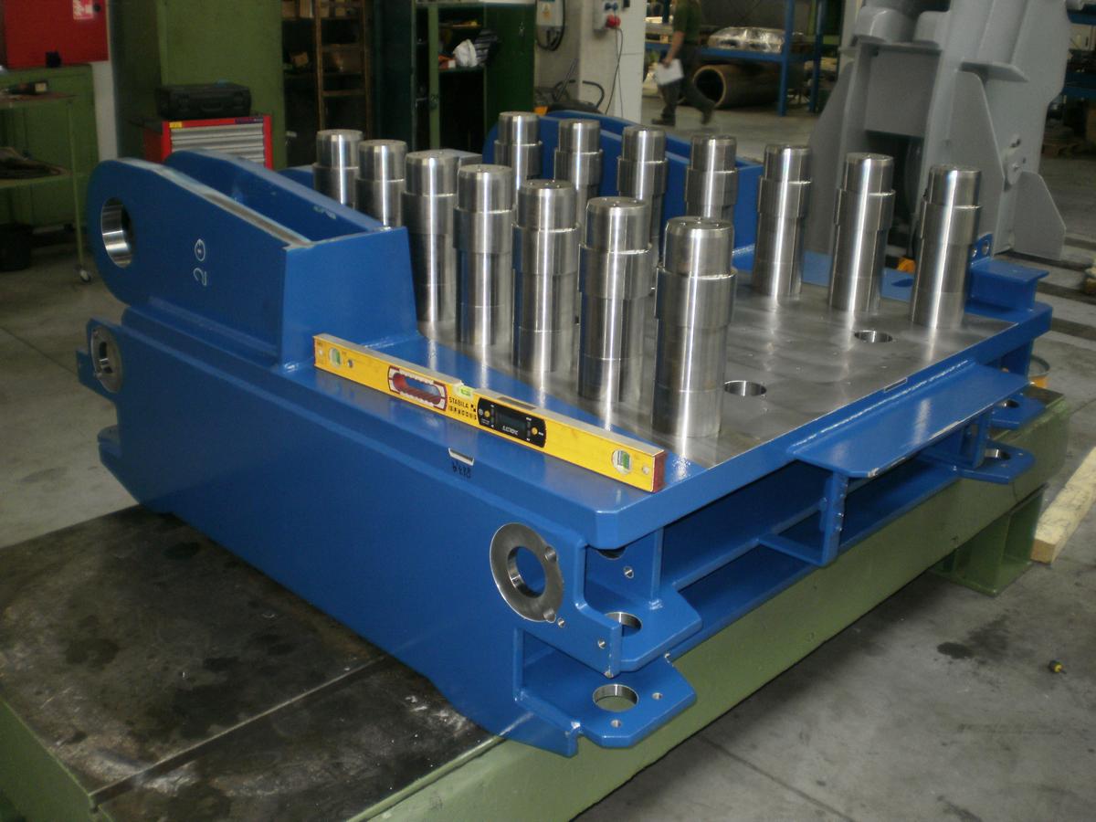 Offshore and shipbuilding parts